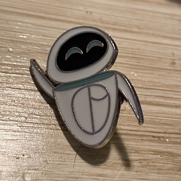 Disney | Accessories | Disney Walle Eve Pin | Poshmark